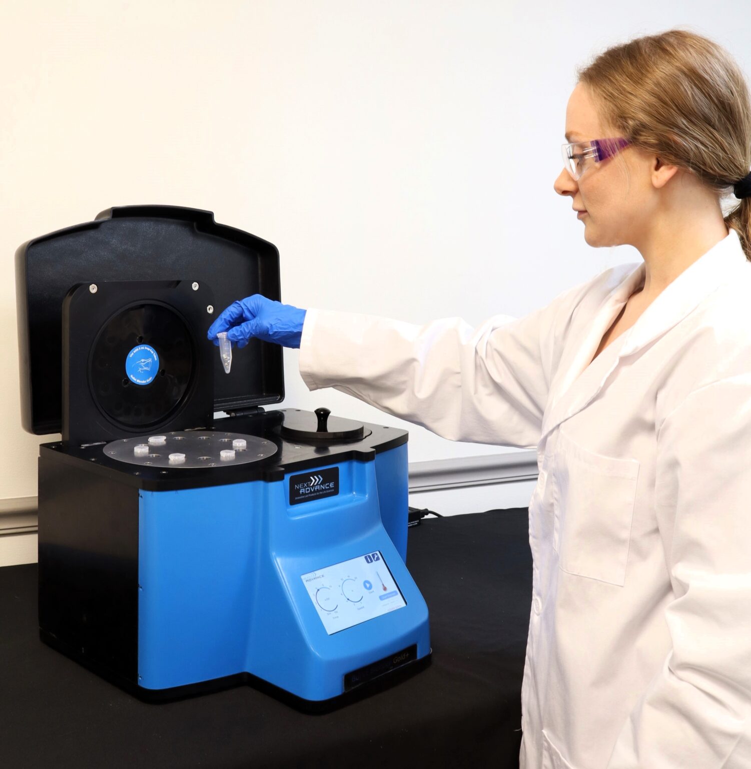 Cloves Homogenizer - Next Advance - Laboratory Instruments